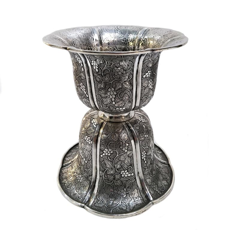 Antique Chinese Silver Spittoon (Thookadaan/Peekdaan) - C. 1820 ...