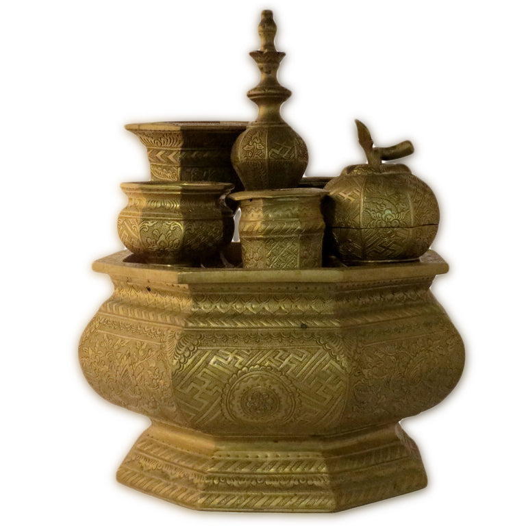 Antique Indonesian Betel Nut Set (tepak Sireh), Brass, East Java, Indo ...